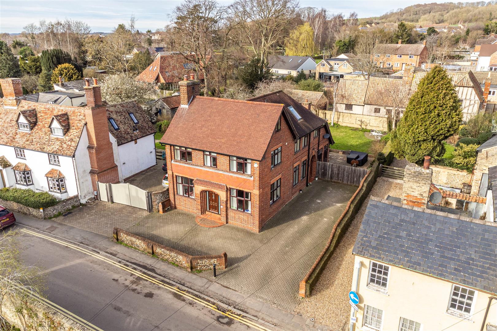 6 Bedroom for sale in Linton - Cheffins Saffron Walden Sales